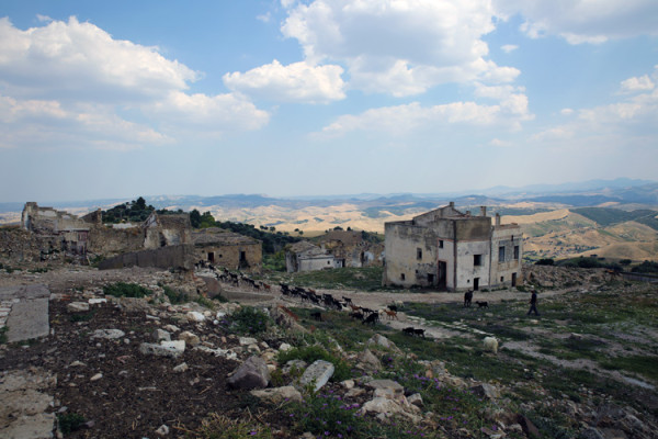 Craco: The Crumbling Italian Ghost Town - Luxe Adventure Traveler