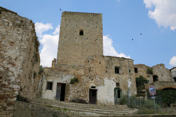 Craco: The Crumbling Italian Ghost Town - Luxe Adventure Traveler